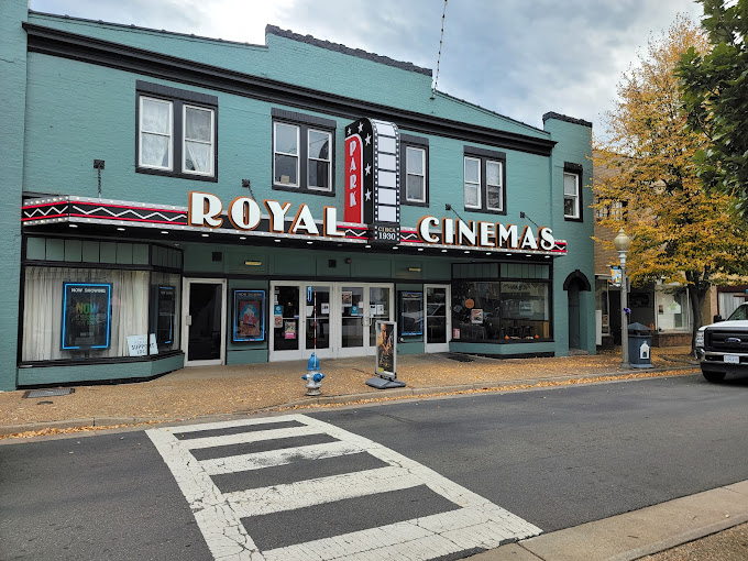 Royal Cinemas Theater in Front Royal, VA - Showtimes