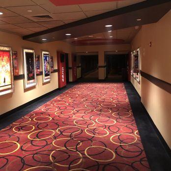AMC Burbank Town Center 6 Movie Theatre - Showtimes & Tickets