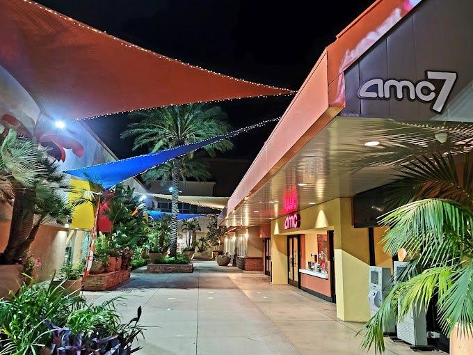 AMC Fallbrook 7 Theatre in West Hills, CA - Showtimes & Tickets