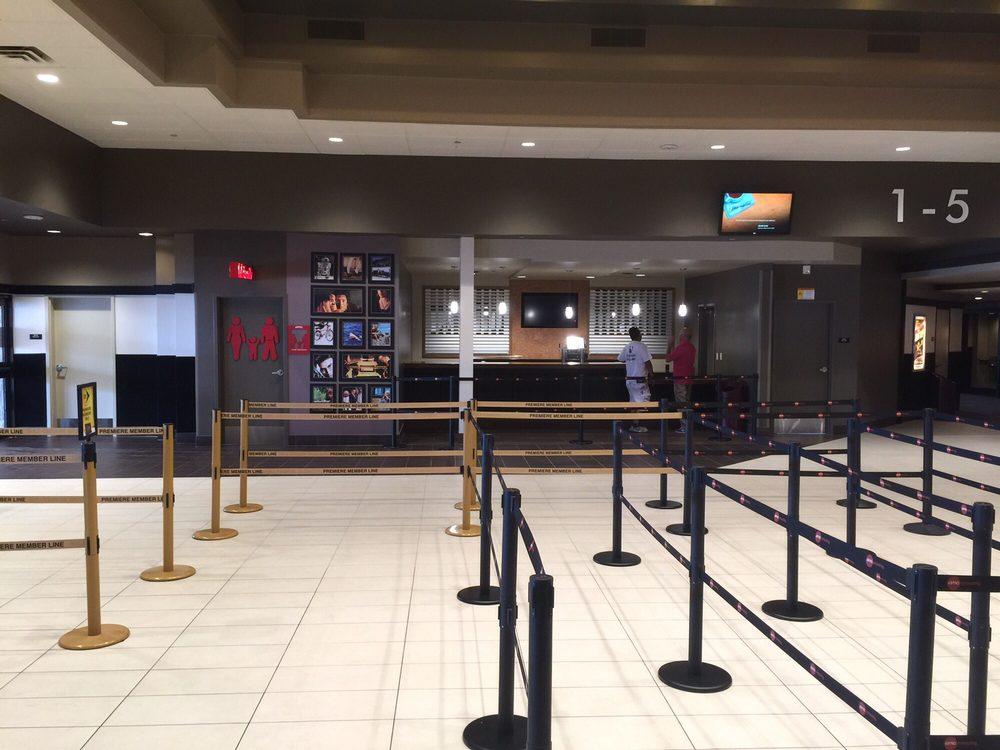 AMC Hulen 10 Theatre - Showtimes & Tickets