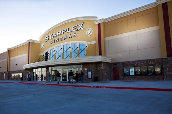 AMC Lake Worth 14 Theatre in Fort Worth - Showtimes & Tickets