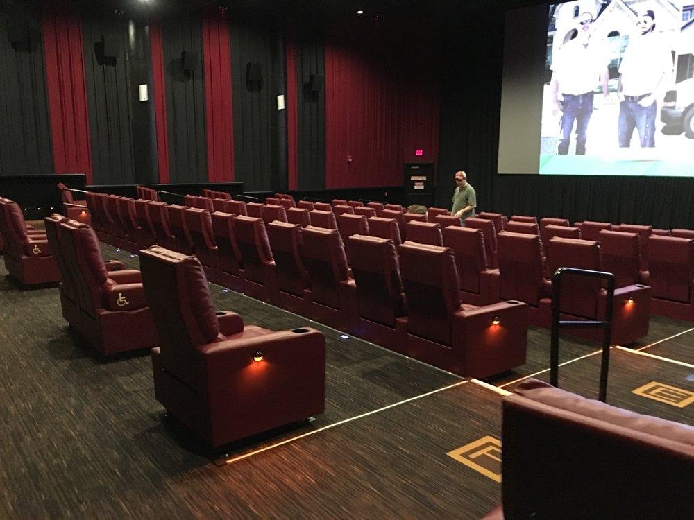 AMC Lakeline 9 Theatre in Cedar Park - Showtimes & Tickets