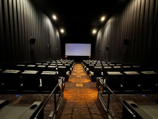 AMC Woodbridge 5 Theatre in Irvine - Showtimes & Tickets