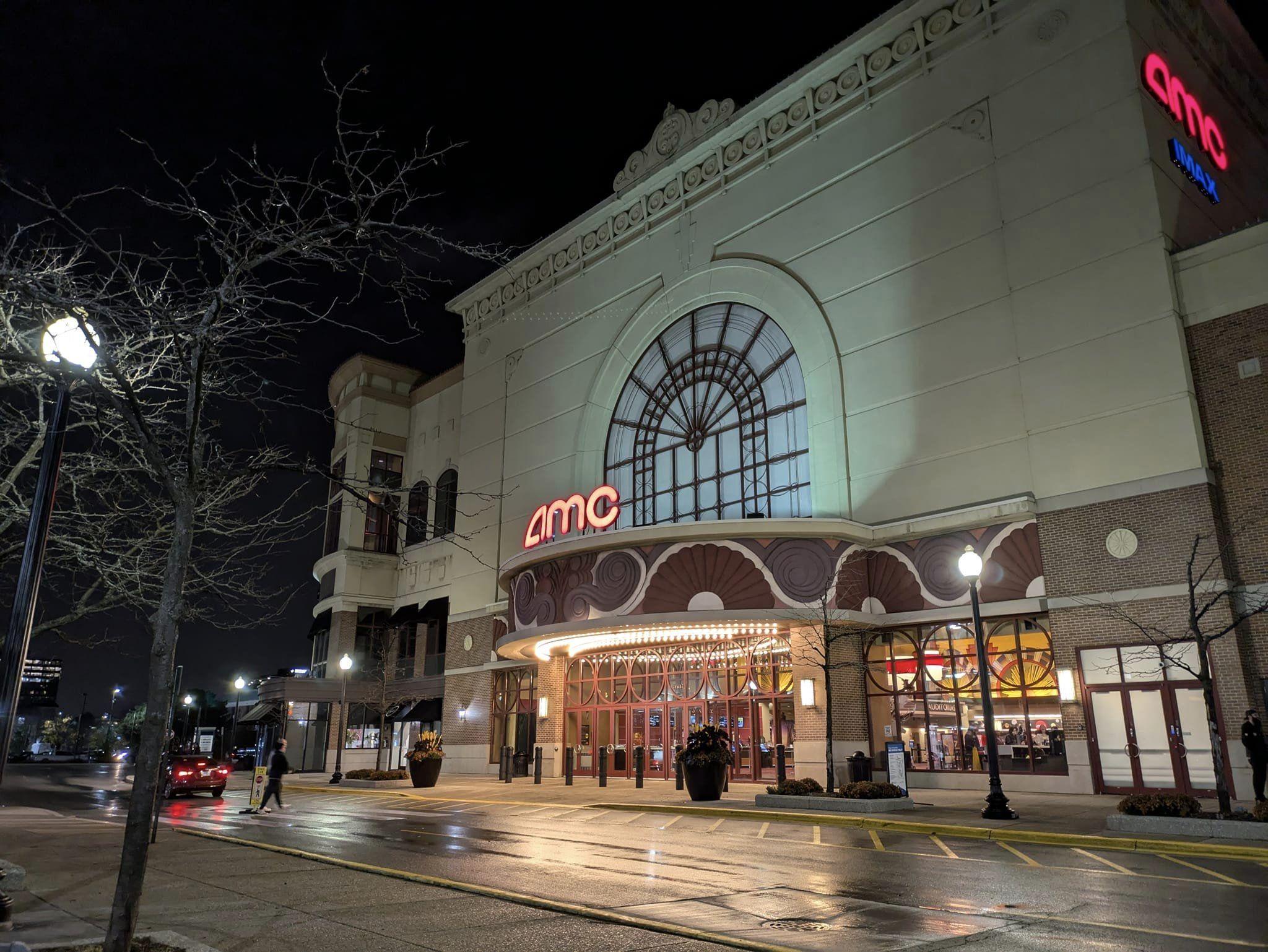AMC Streets of Woodfield 20 - Showtimes & Tickets