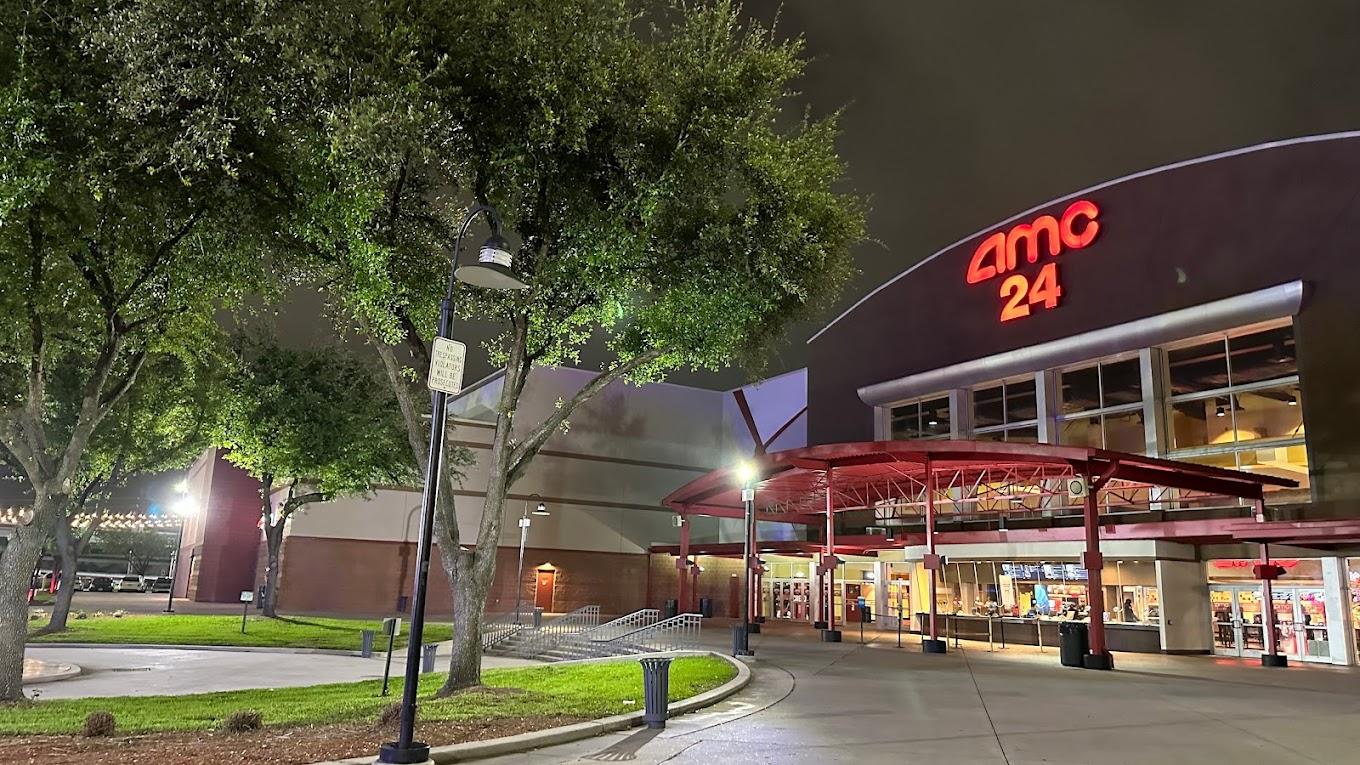 AMC Willowbrook 24 Theatre in Houston - Showtimes & Tickets