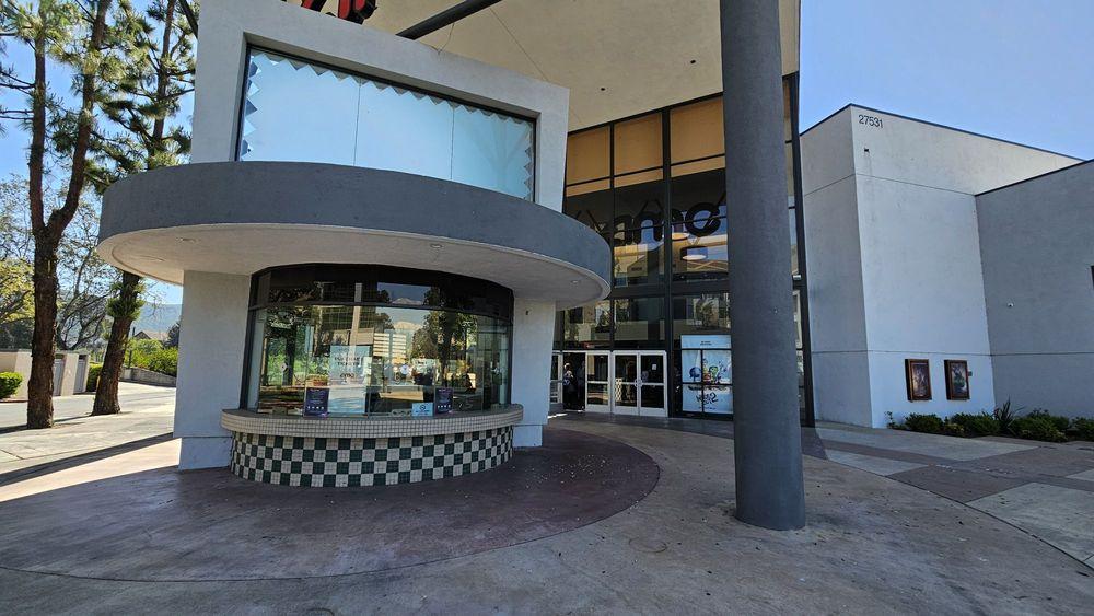 AMC Temecula 10 Theatre - Showtimes & Tickets