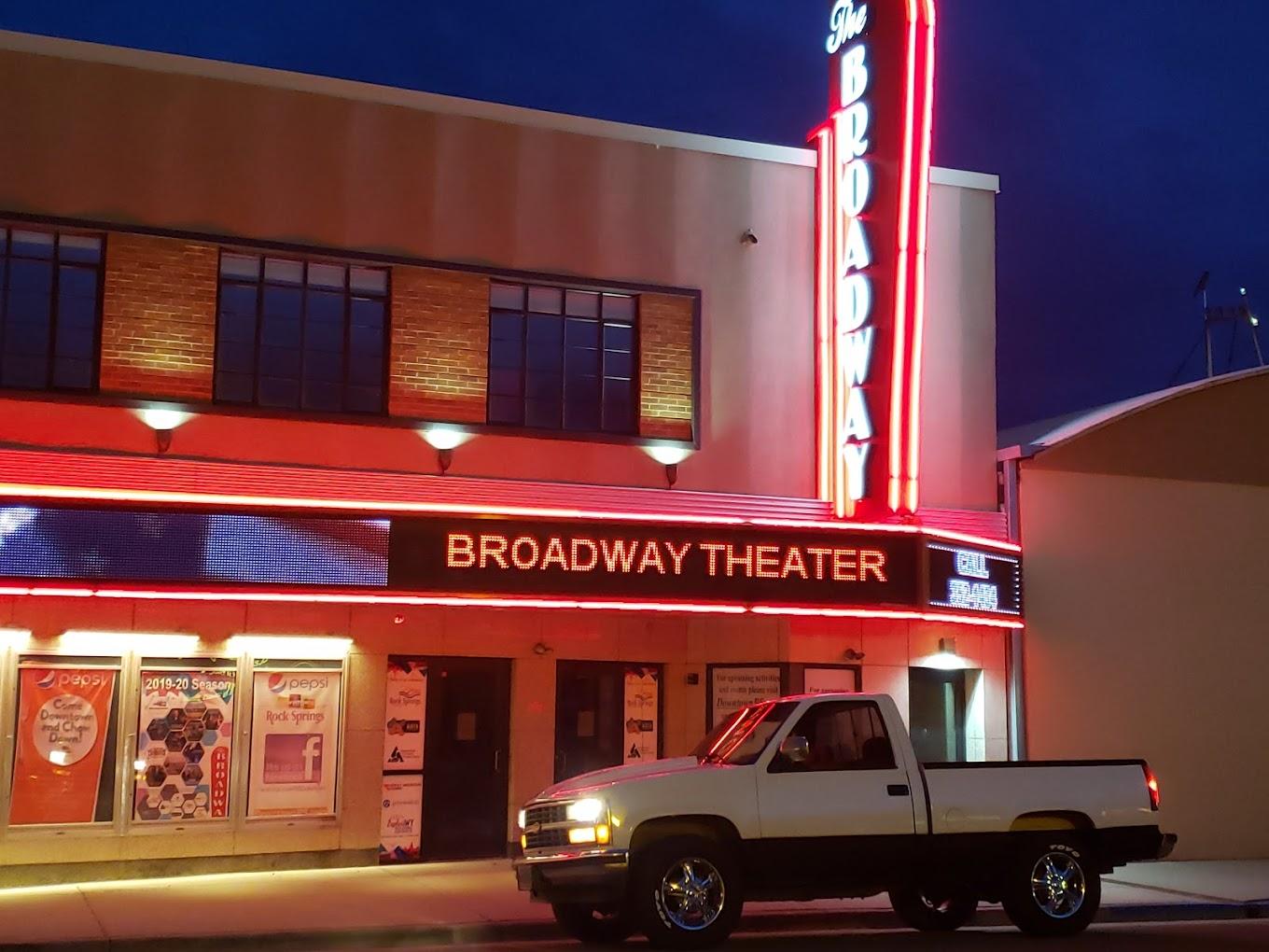 Broadway Theater - Showtimes & Tickets