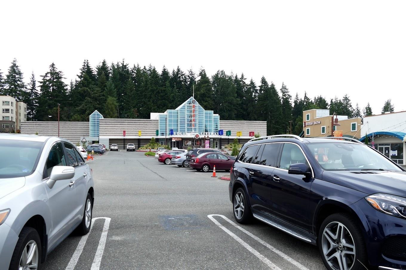 Regal Crossroads - Bellevue - Showtimes & Tickets