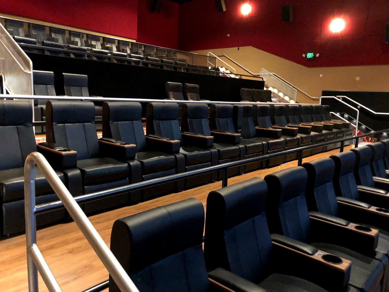 Regal Crossroads - Bellevue - Showtimes & Tickets