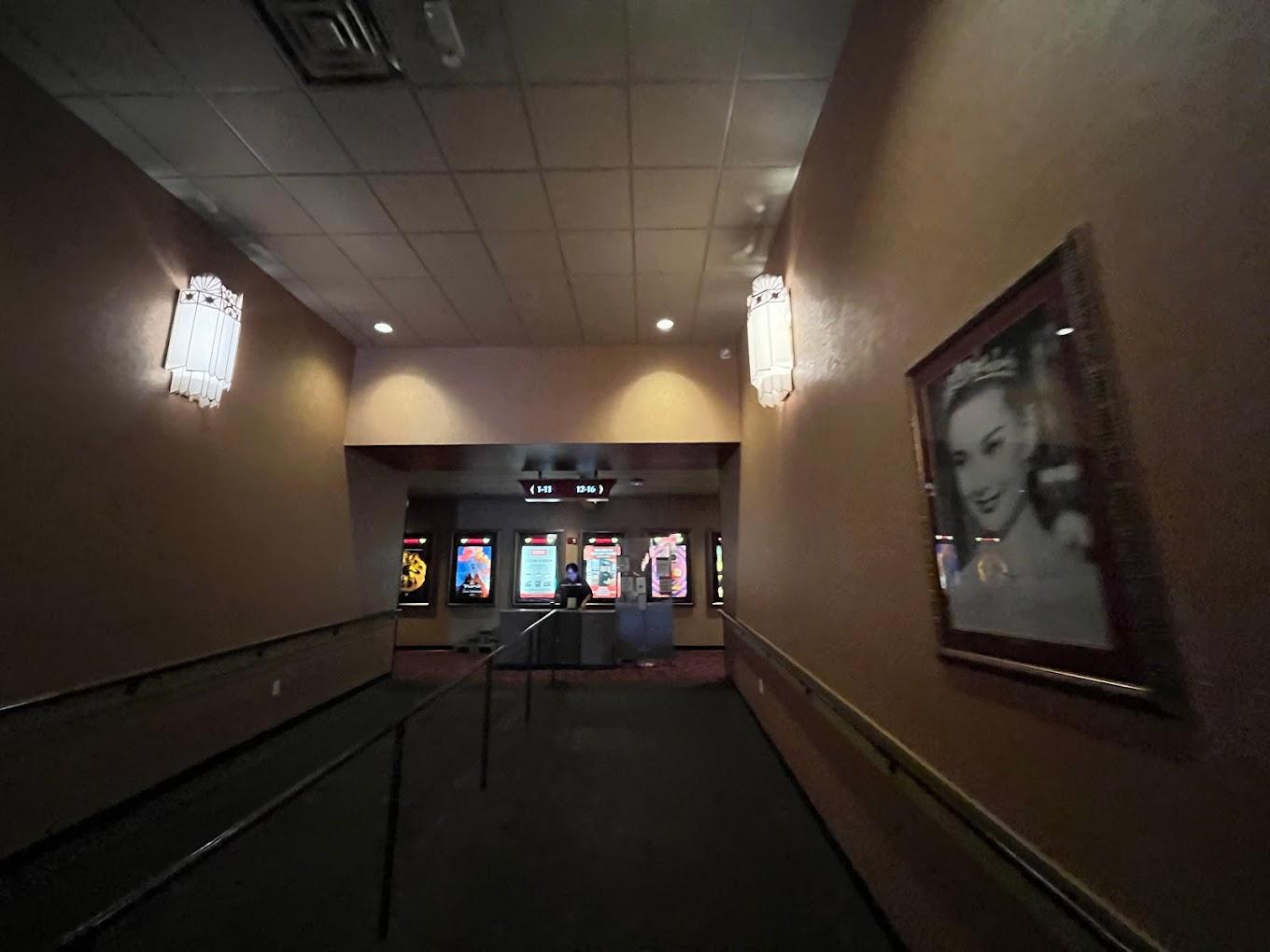 Cinemark Memorial City Theatre in Houston - Showtimes & Tickets