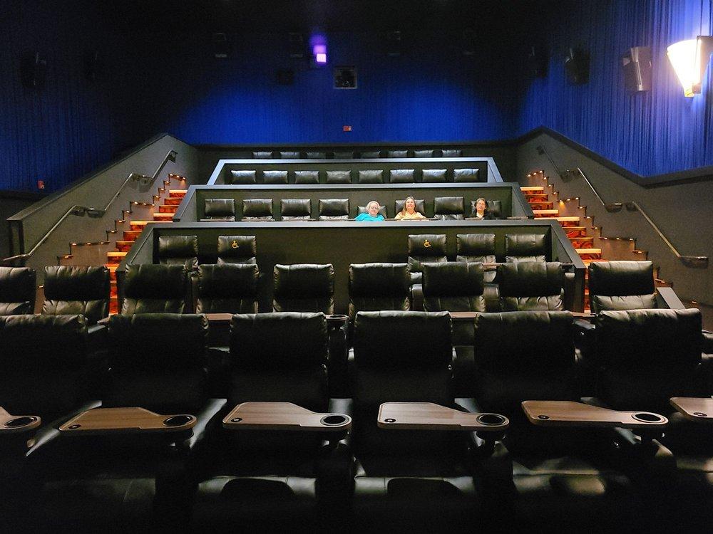 Cinemark Century Oakridge 20 XD and ScreenX Theatre - Showtimes & Tickets