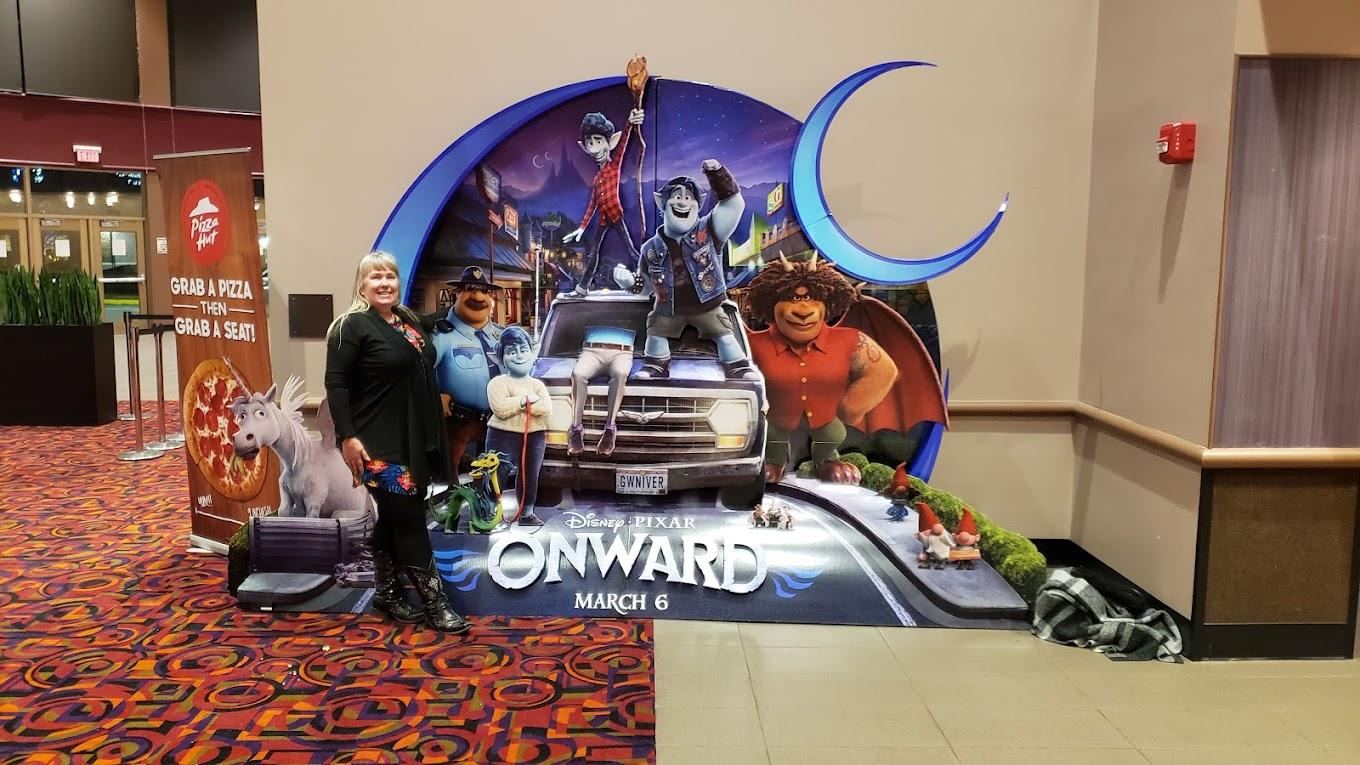 Cinemark West Springfield 15, MA - Showtimes - Screendollars