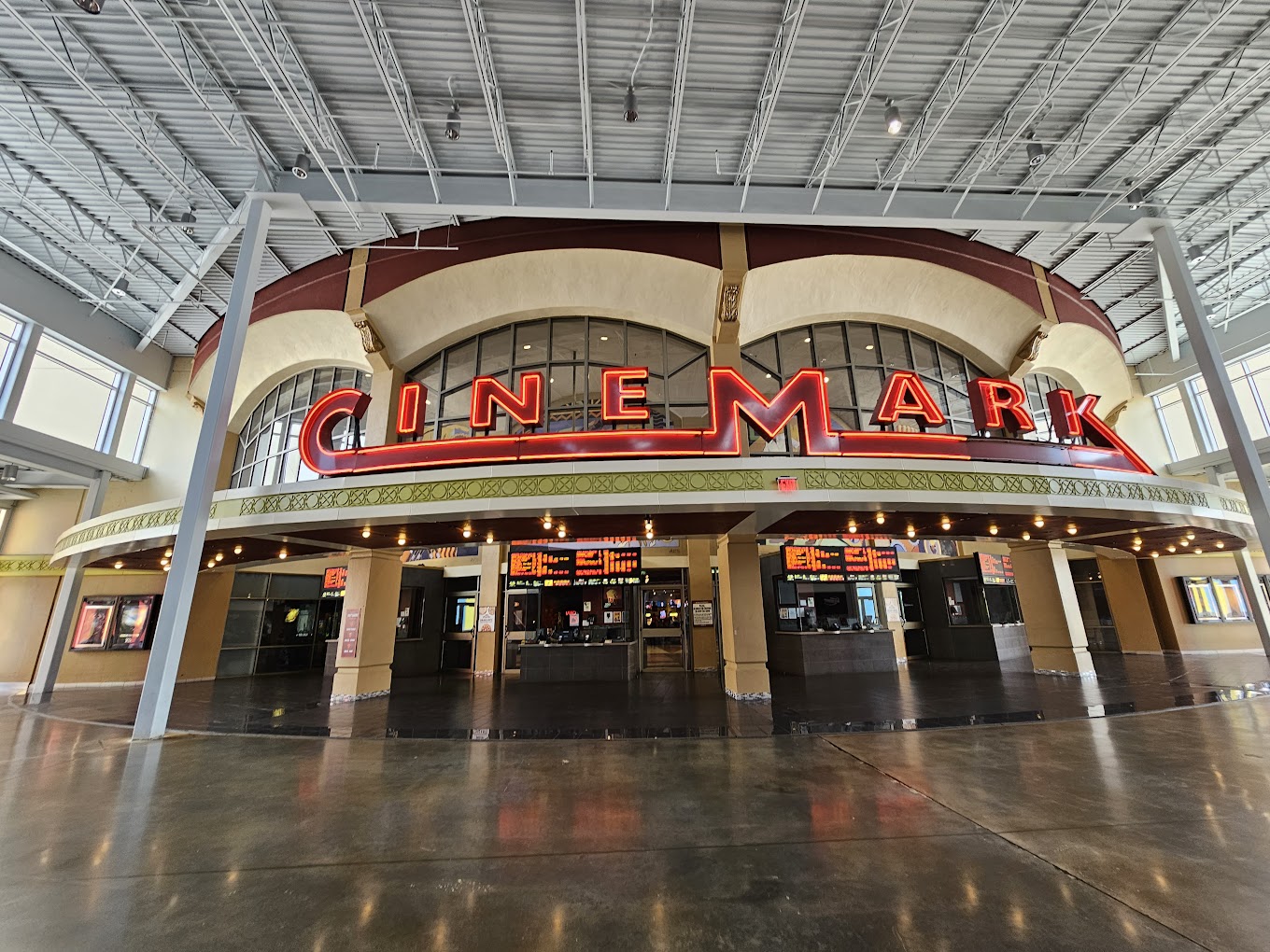 Cinemark Orlando and XD - Showtimes & Tickets