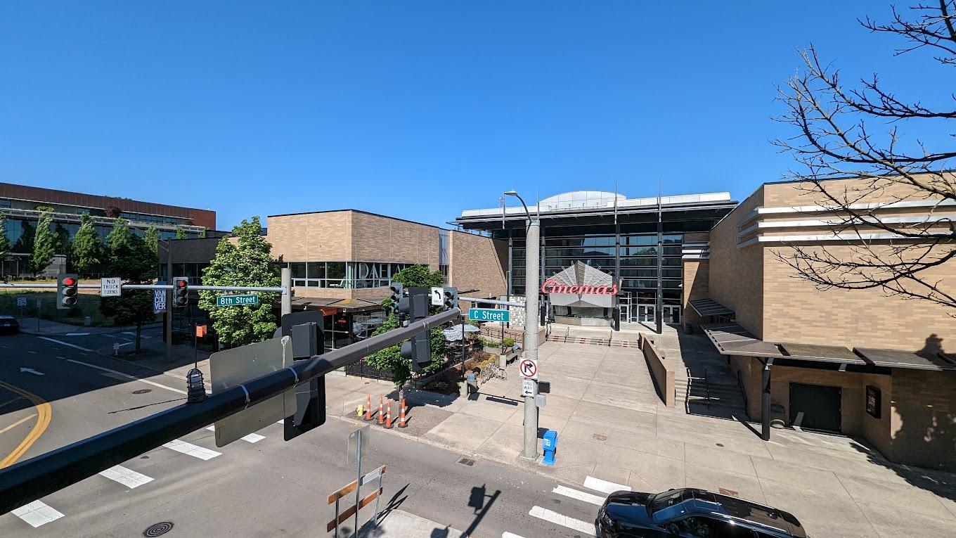 Regal City Center - Showtimes & Tickets