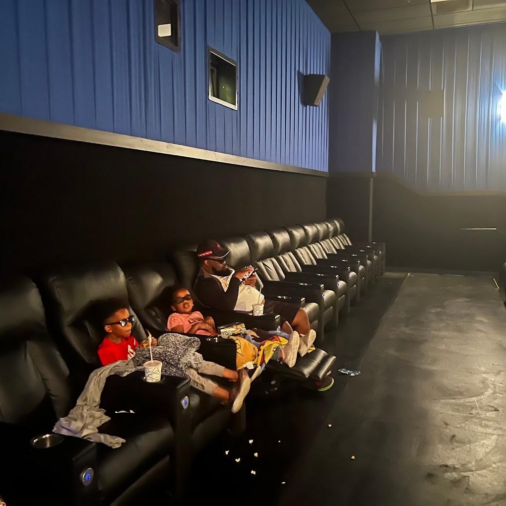 City Base Cinemas San Antonio - Showtimes & Tickets