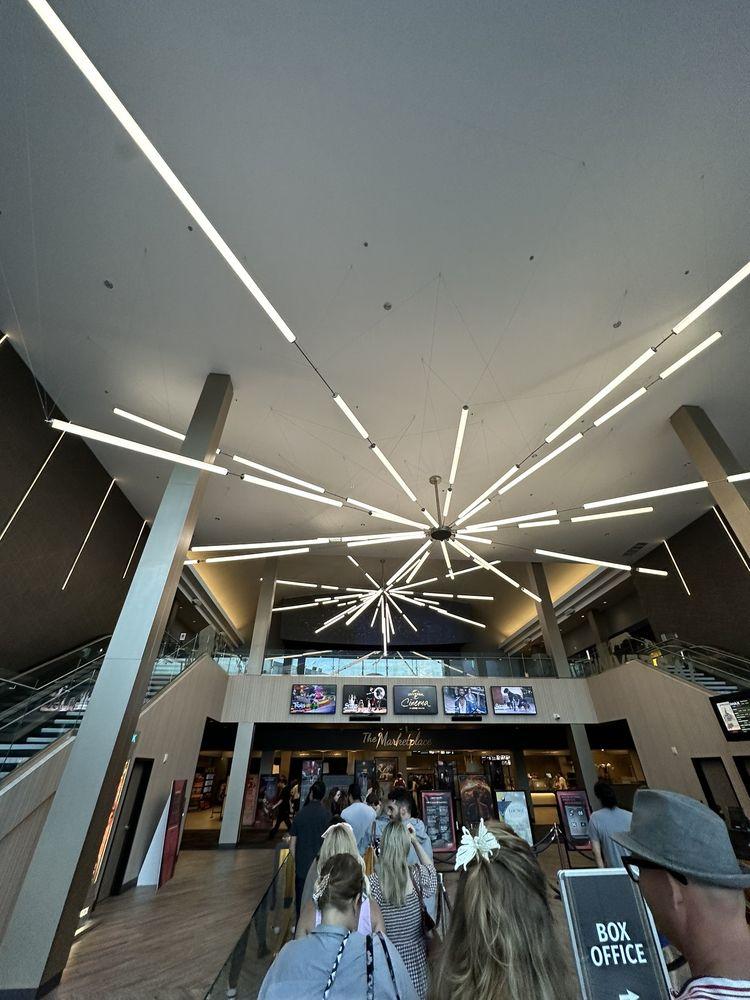 Universal Cinema AMC at CityWalk Hollywood - Showtimes & Tickets