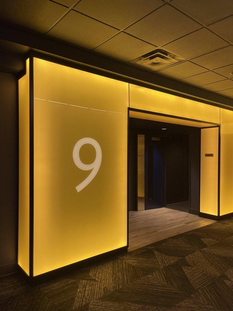 Universal Cinema AMC at CityWalk Hollywood - Showtimes & Tickets