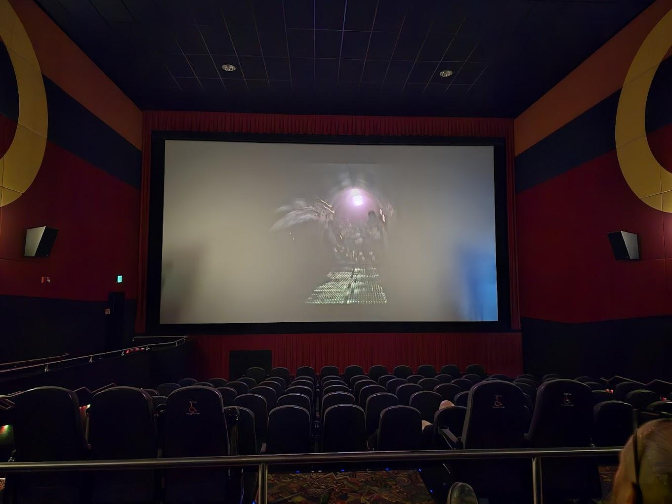 Regal Everett - Showtimes & Tickets