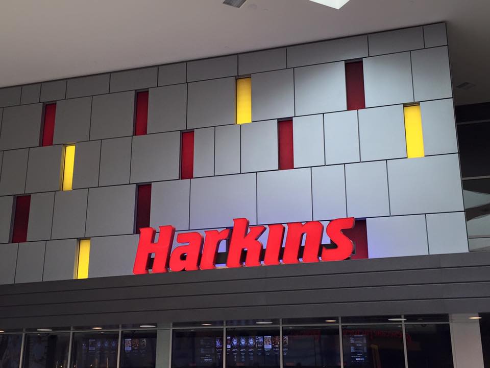 Harkins Cerritos 16 Theatre in Cerritos - Showtimes & Tickets