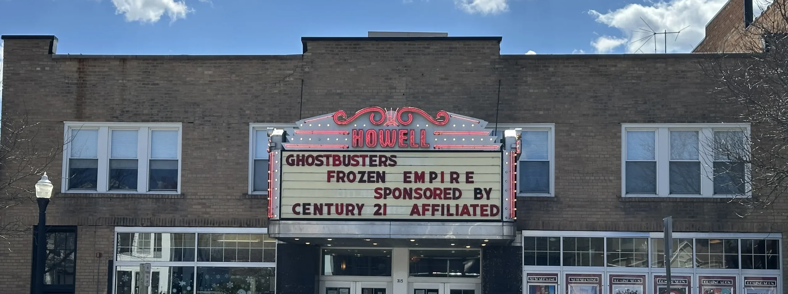 Historic Howell Theater in Howell, MI - Screendollars
