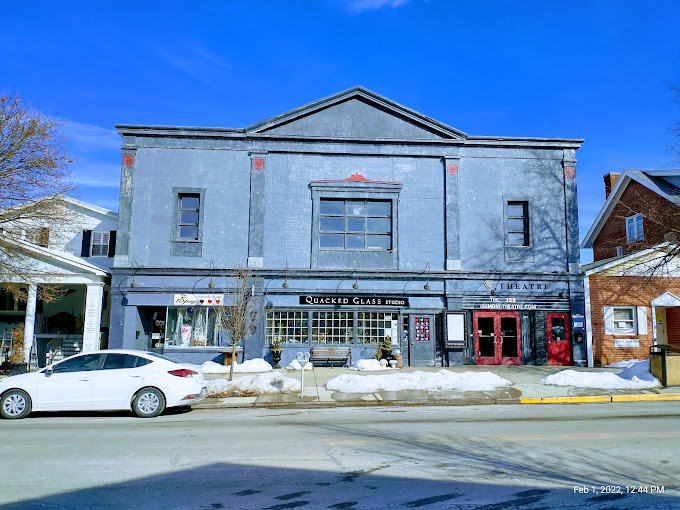 Diamond Theatre of Ligonier, Pennsylvania - Showtimes
