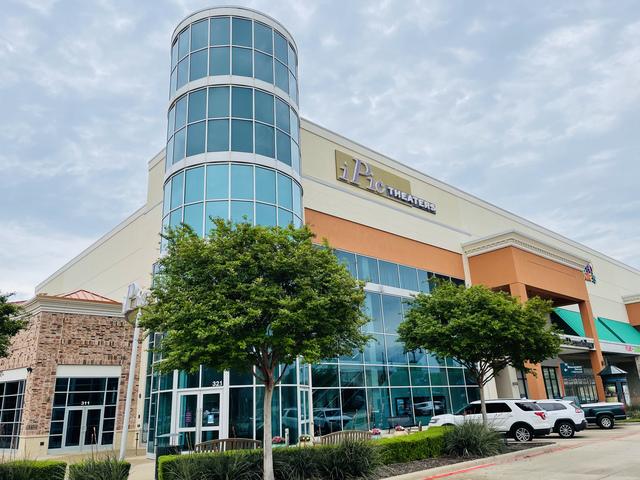 IPIC Fairview Theatre - Showtimes & Tickets