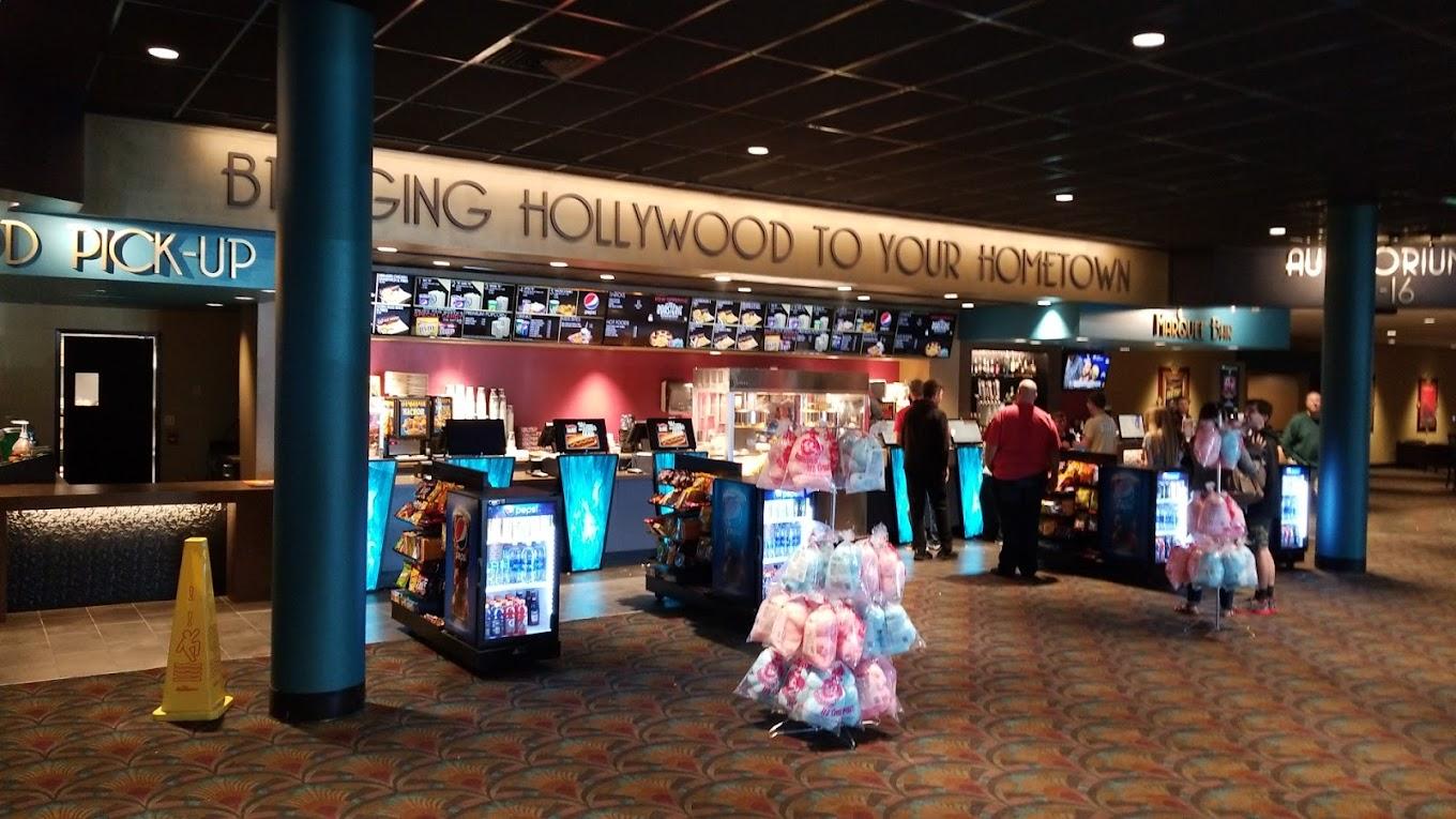 B&B Theatres Lee's Summit 16 - Showtimes & Tickets