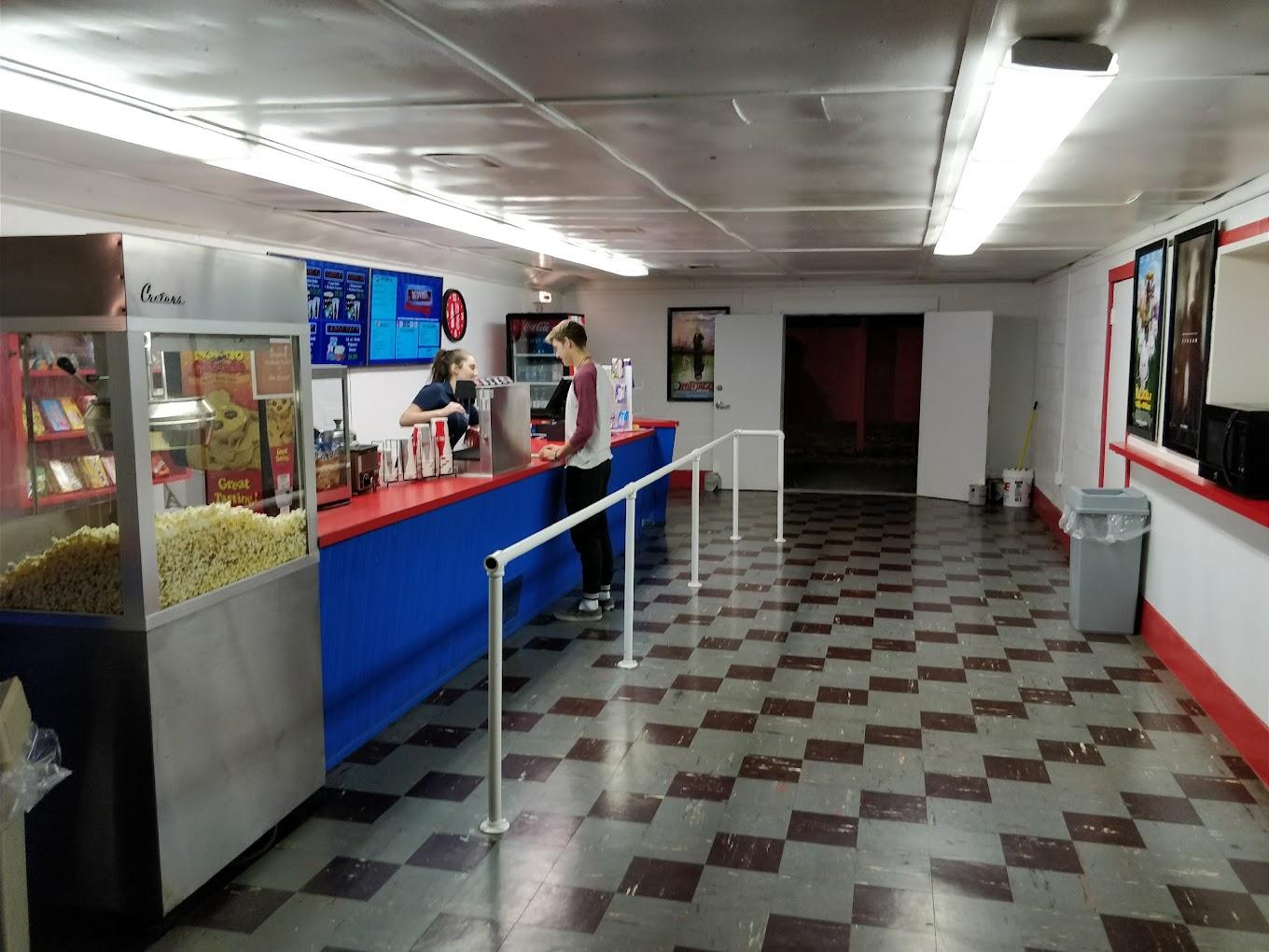 La Grande Drive-in - Showtimes & Tickets