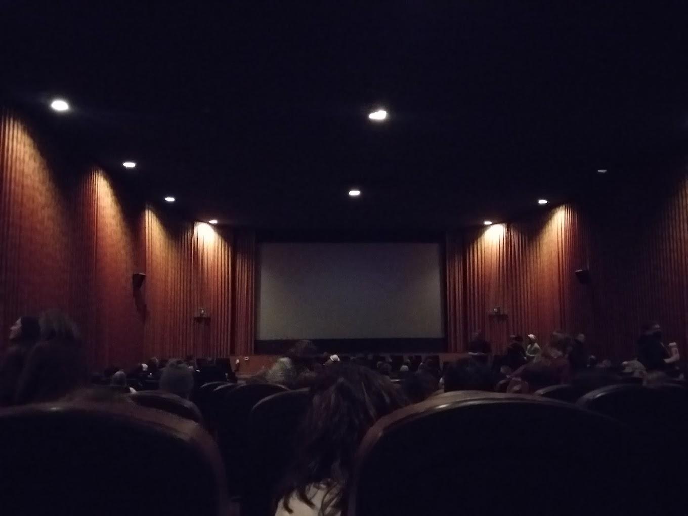 Overland Park Cinemas - Showtimes & Tickets