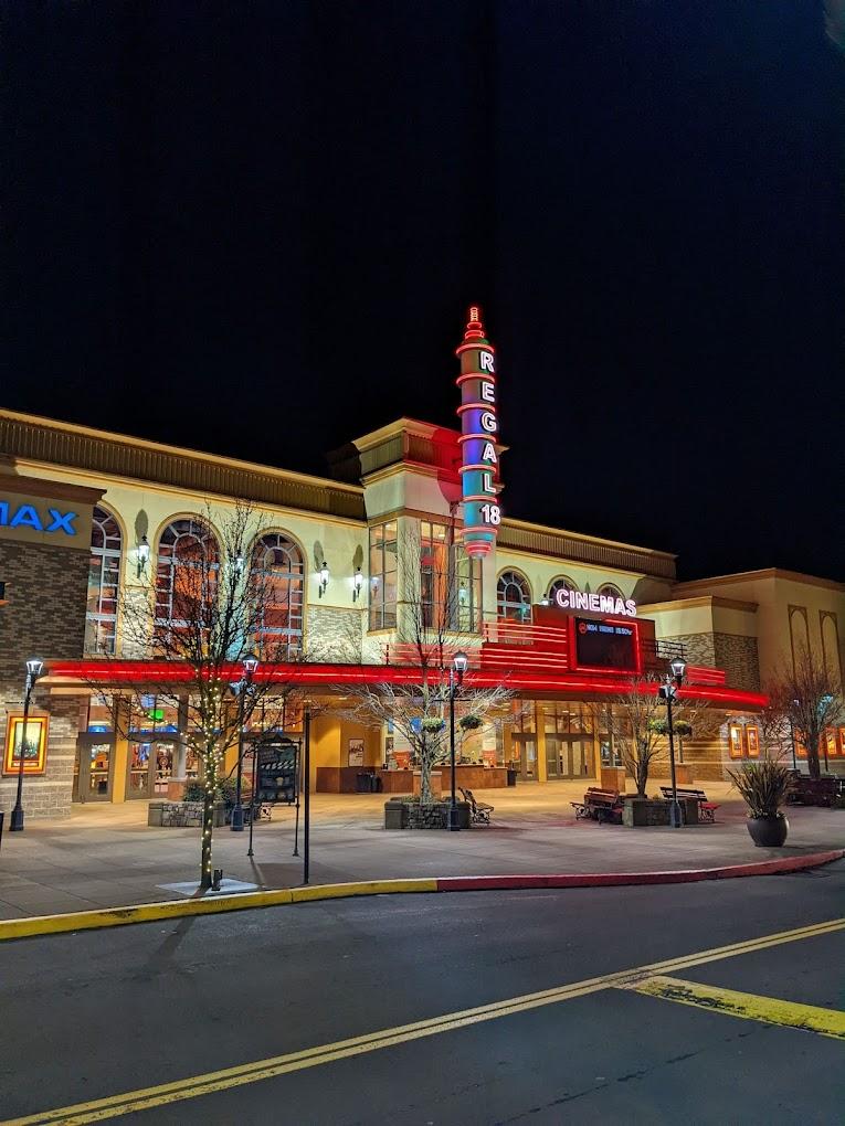 Regal Bridgeport Village - Showtimes & Tickets
