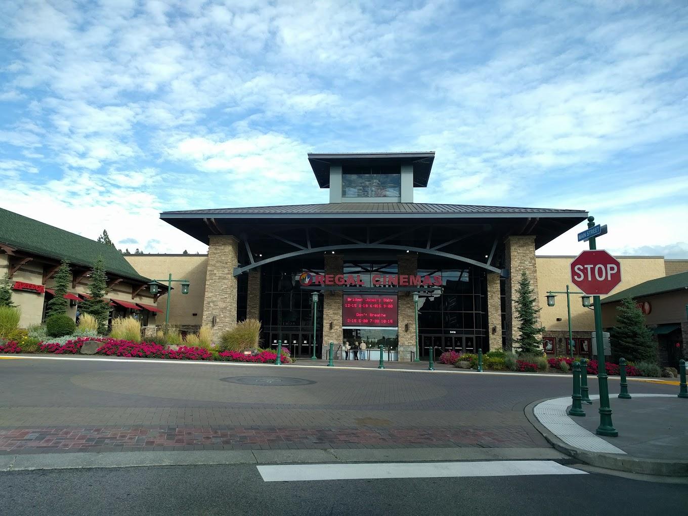 Regal Cinemas Riverstone Cda , Riverstone Stadium 14 in Coeur d’Alene ...