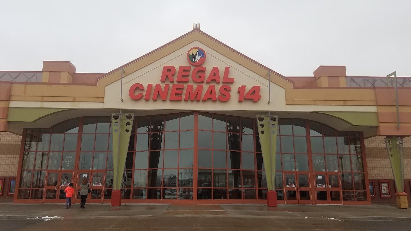 Regal Canyon View - Showtimes & Tickets
