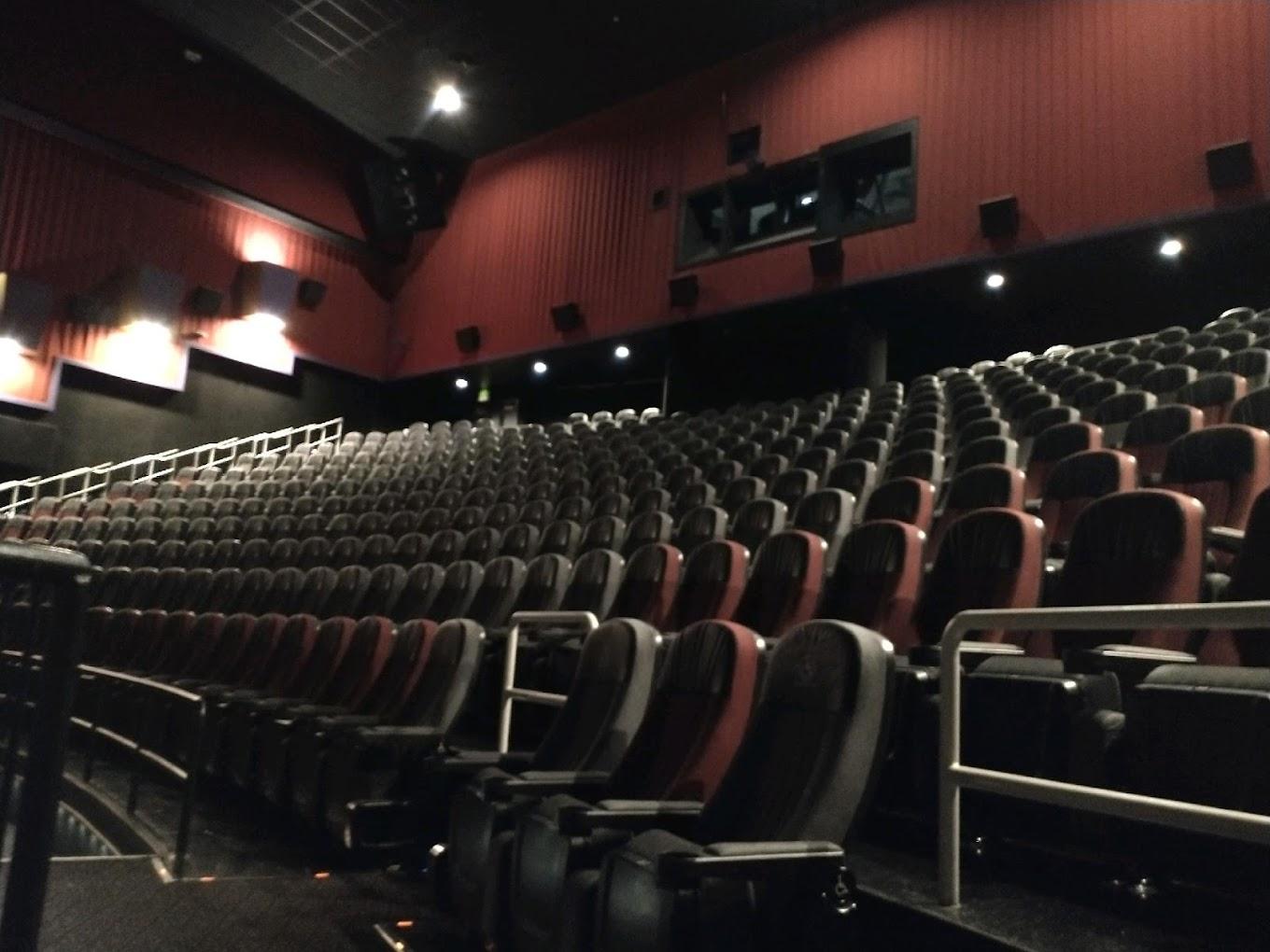 Regal UA Colorado Center - Showtimes & Tickets