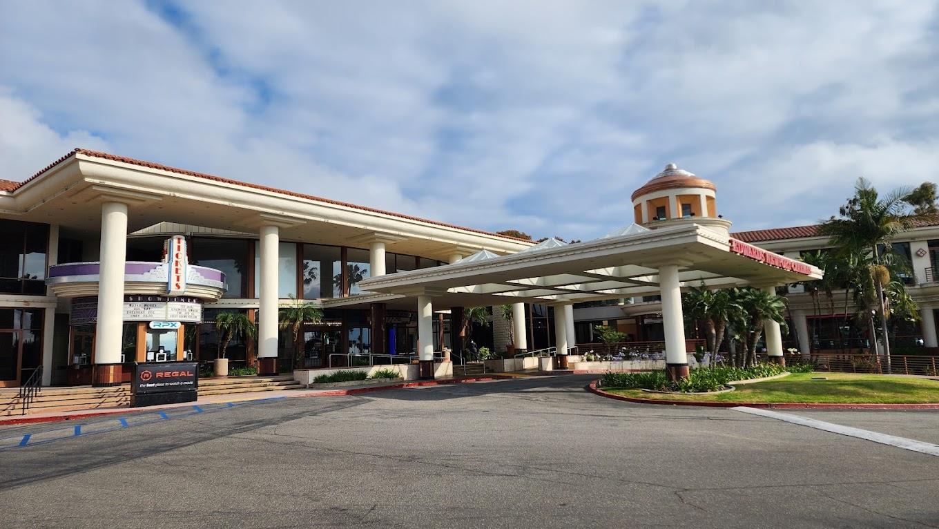 Regal Theatre in Edwards Big Newport Beach - Showtimes & Tickets