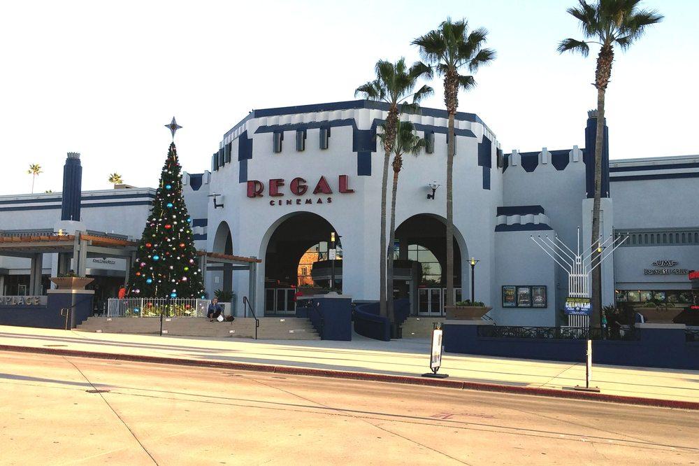 Regal Oceanside Theatre - Showtimes & Tickets