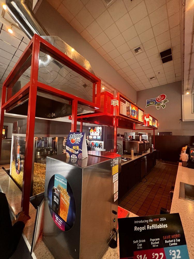 Regal San Jacinto Metro Theatre - Showtimes & Tickets