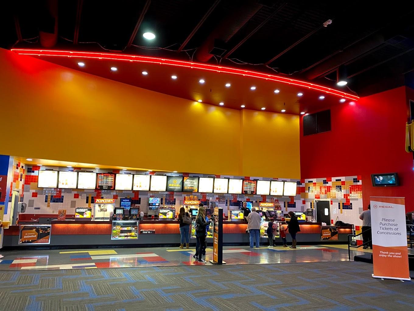 Regal Spotlight - Showtimes & Tickets