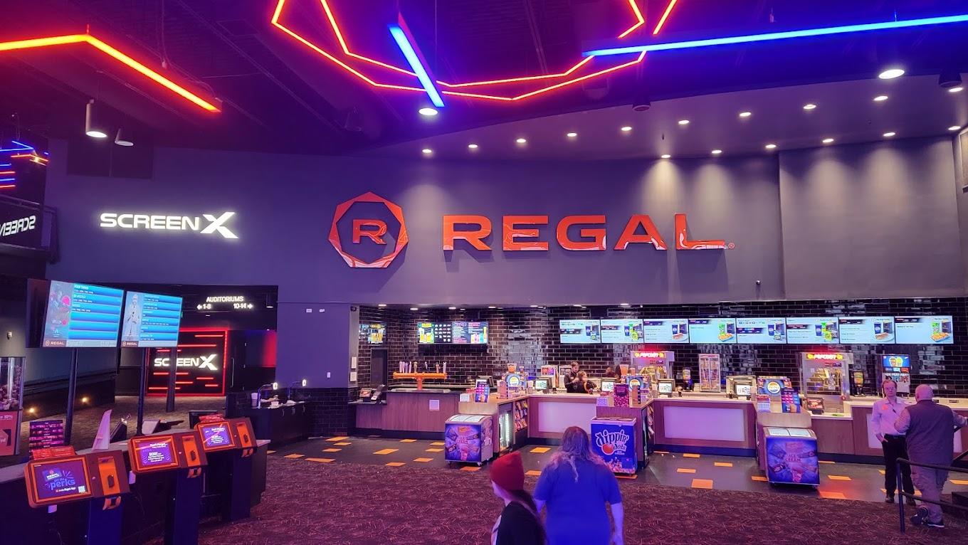 Regal Spotlight - Showtimes & Tickets