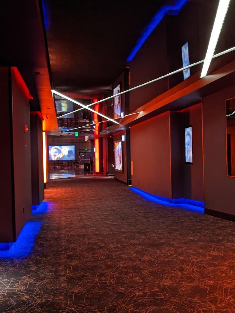 Regal Stonestown Galleria Theatre in San Francisco - Showtimes & Tickets
