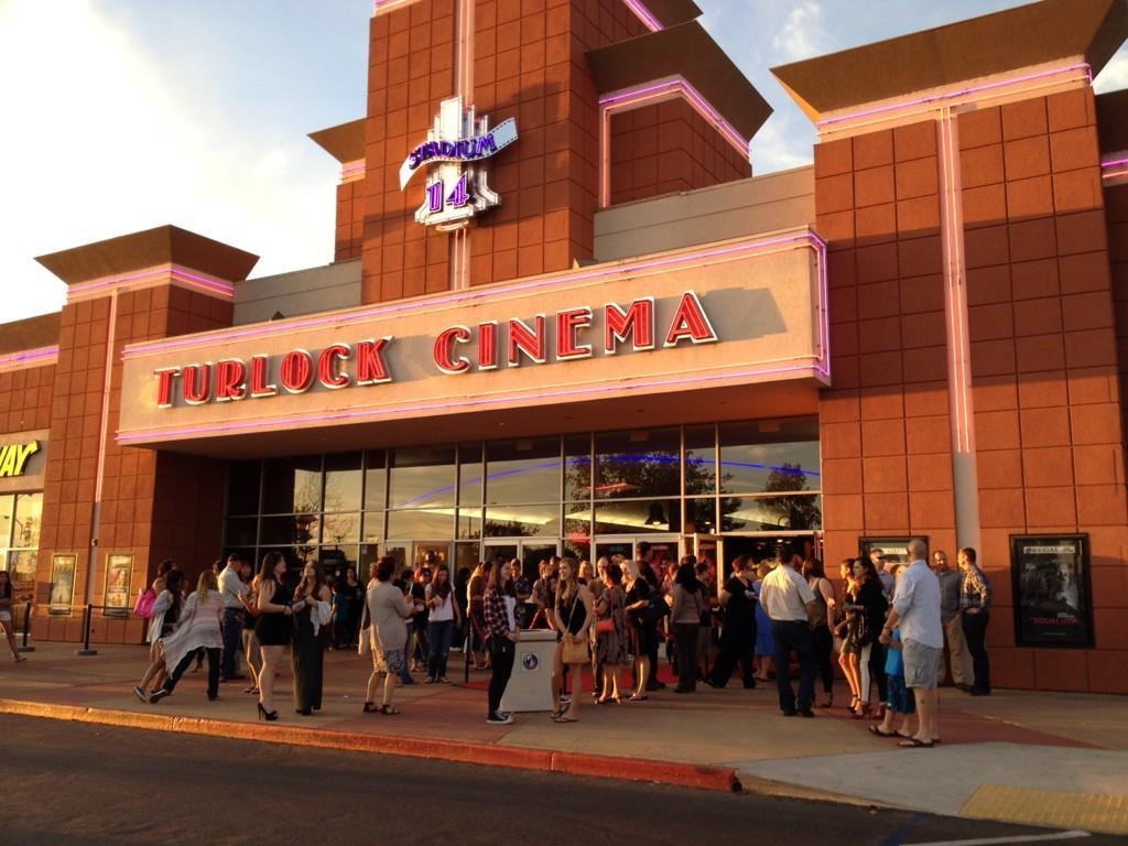 Regal Turlock Theatre - Showtimes & Tickets