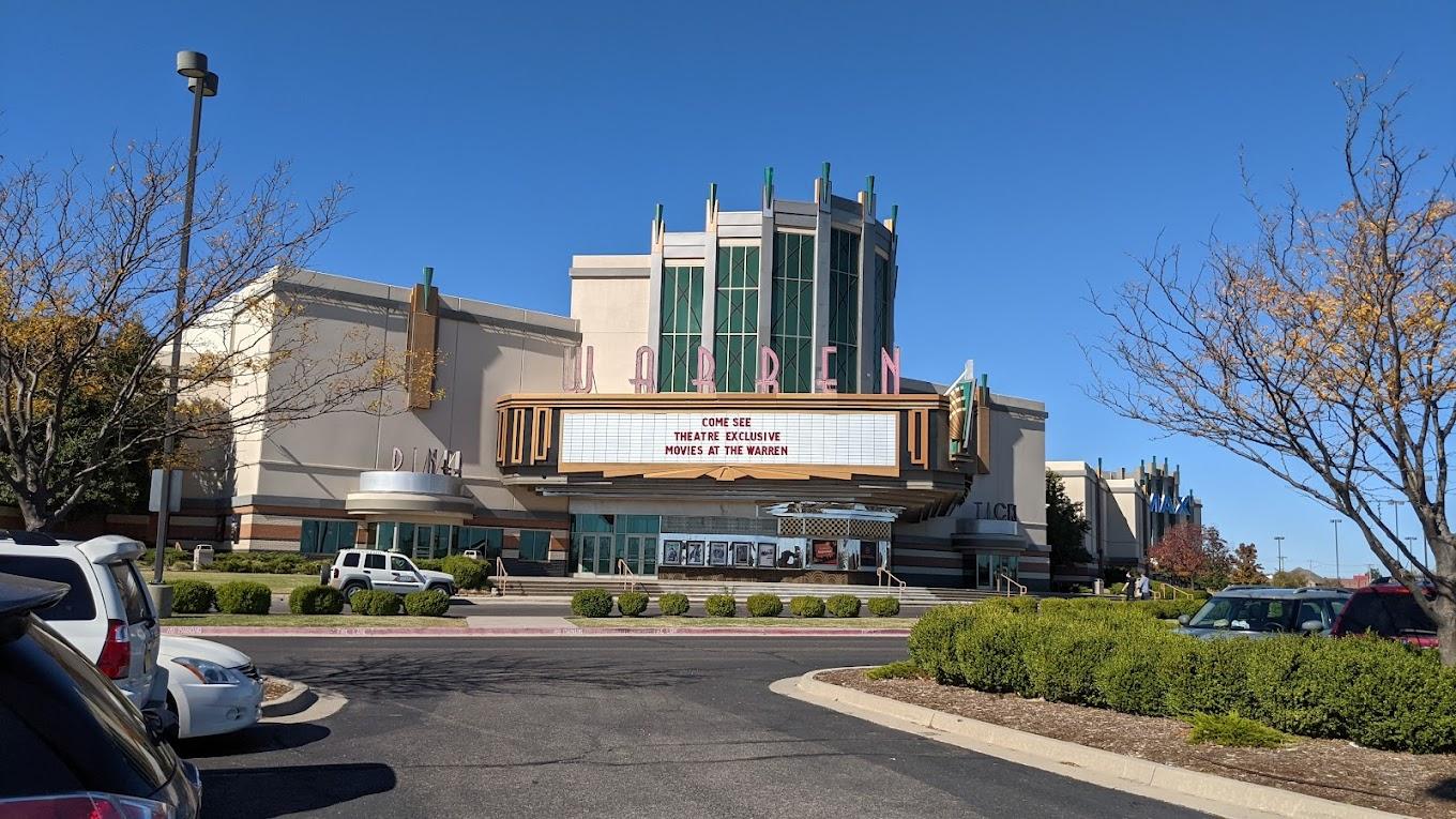 Regal Warren Moore - Showtimes & Tickets