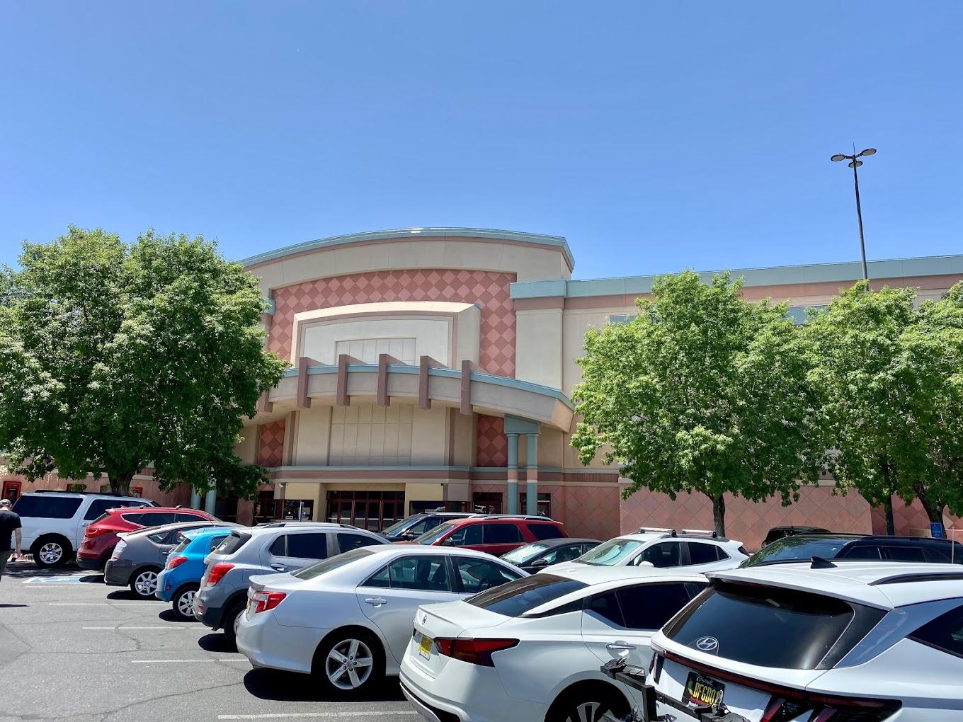 Regal UA Cottonwood - Showtimes & Tickets