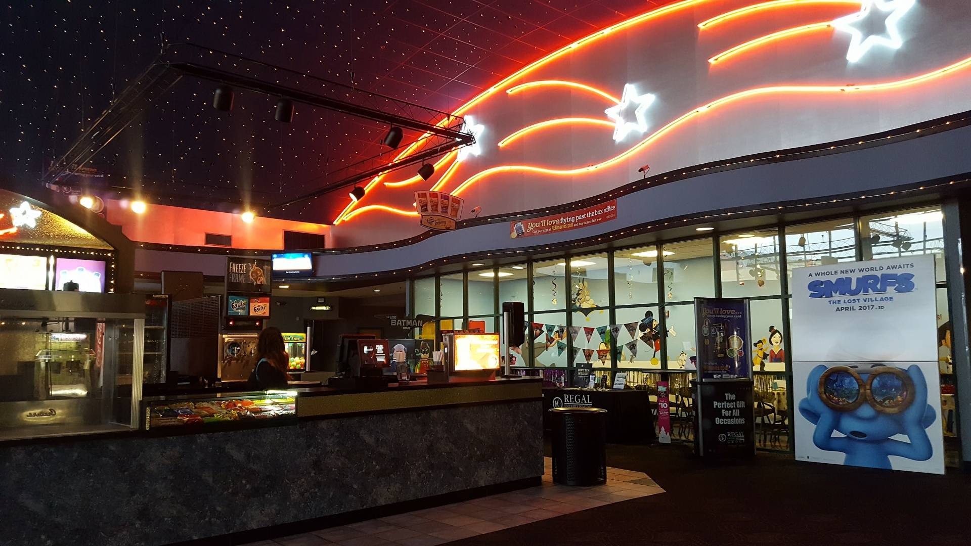 Regal Starlight Theater in Anderson, SC - Showtimes & Tickets