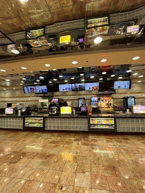 Regency Calabasas Commons Theatre - Showtimes & Tickets