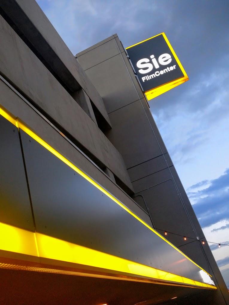 Sie FilmCenter - Showtimes & Tickets