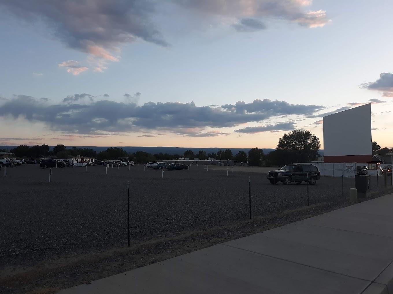 Star Drive-In Theatre - Showtimes & Tickets