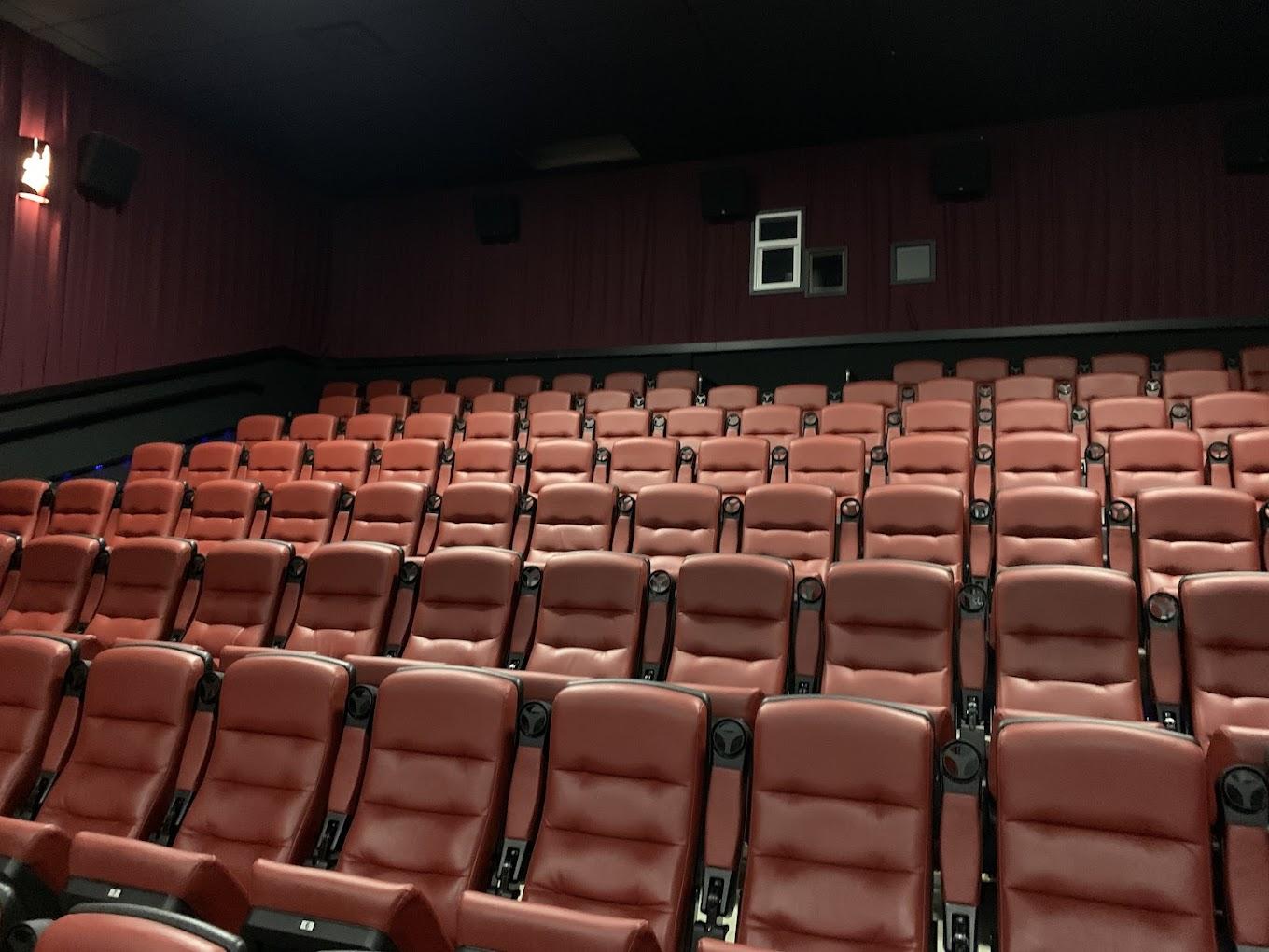 Fairchild Cinemas Moses Lake in Moses Lake, WA - Screendollars