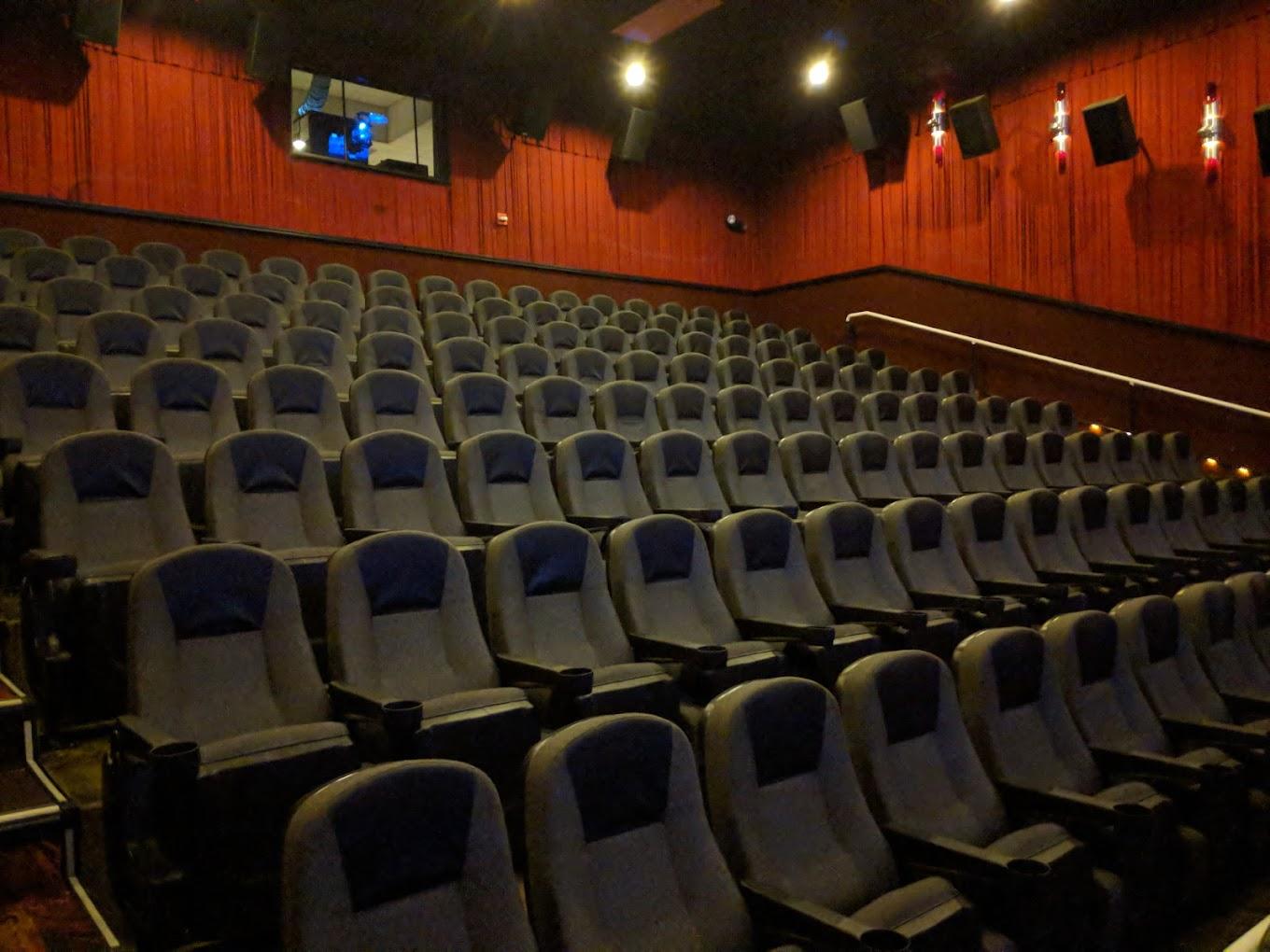 Regal Cinema 99 - Showtimes & Tickets