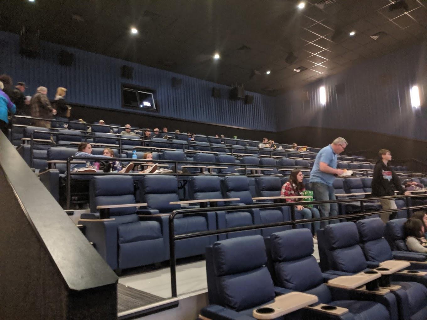 Fairchild Cinemas Southgate Movie Theatre in Kennewick, WA - Screendollars