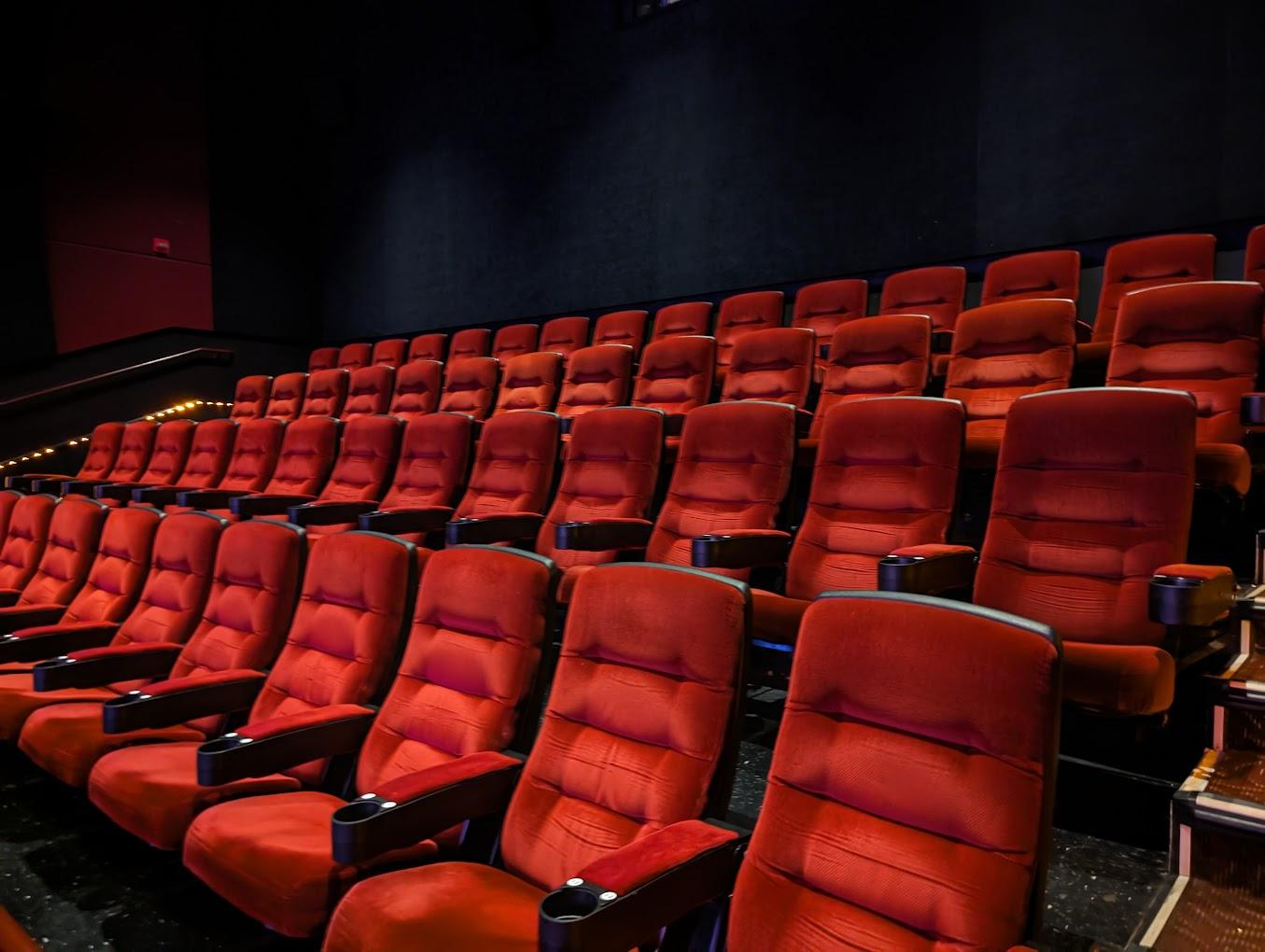 AMC Southcenter 16 - Showtimes & Tickets